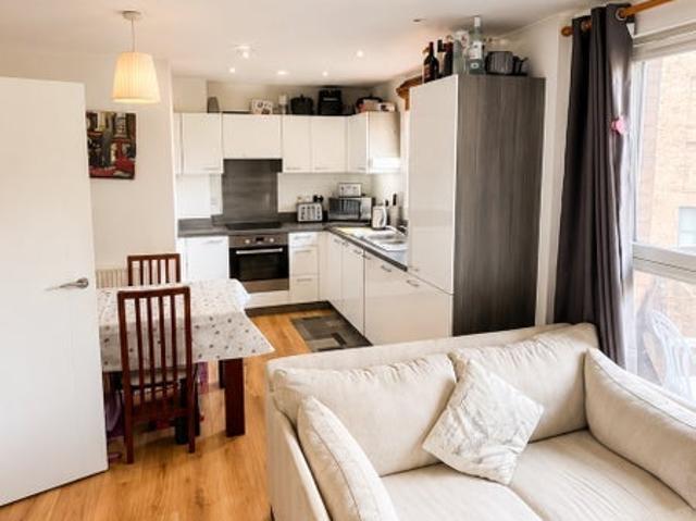 Apartment at Connersville Way, Greater London