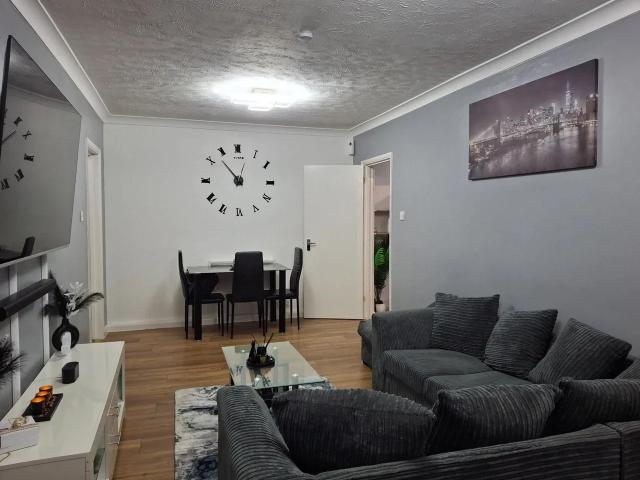 Apartment at Constitution Road, Chatham