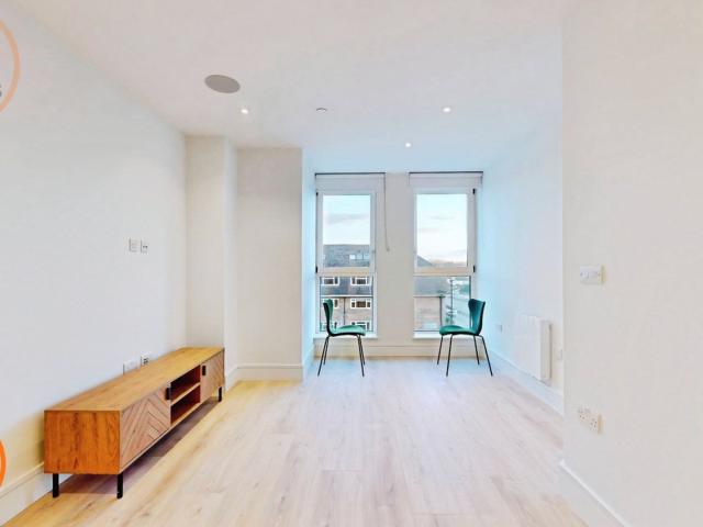 Apartment at Coombe Lane, Greater London