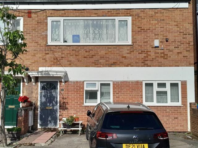 Apartment at Coombe Road, Greater London