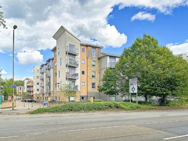 Apartment at Coombe Way, Rushmoor
