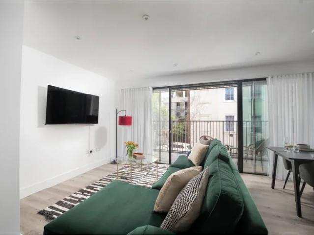 Apartment at Coomer Place, Greater London