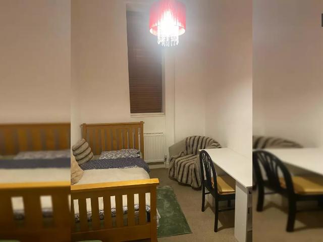 Apartment at Cooper Road, Greater London