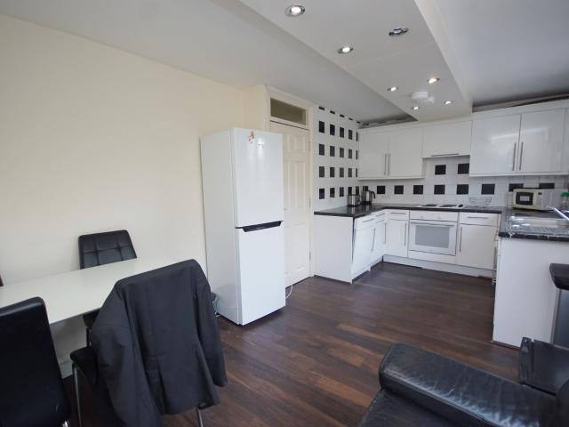 Apartment at Coopers Lane, London