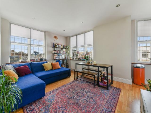 Apartment at Coopers Mews, Greater London