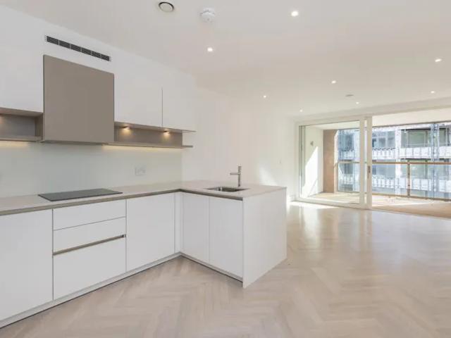 Apartment at Copenhagen Tunnel, Greater London