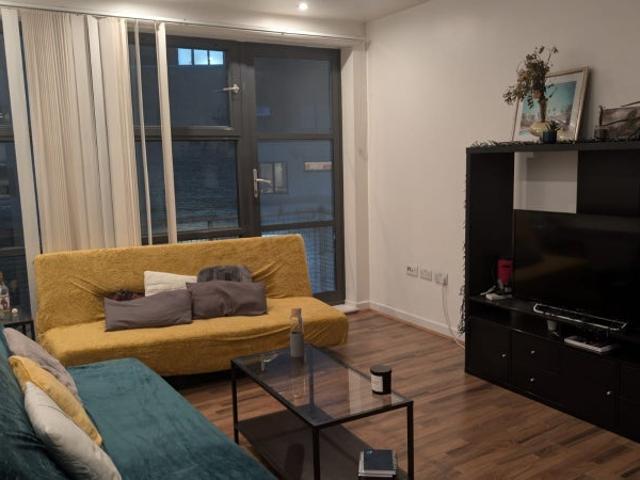 Apartment at Copenhagen Place, Greater London