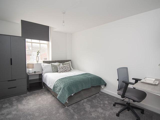 Apartment at Copley Road, Doncaster