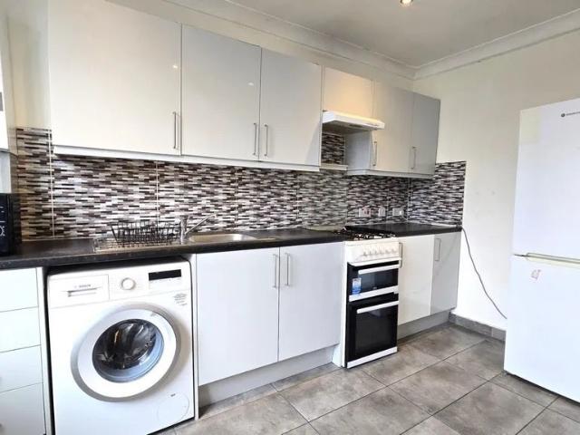 Apartment at Coppermill Lane, Greater London
