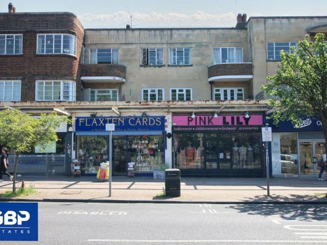 Apartment at Corbets Tey Road, Greater London