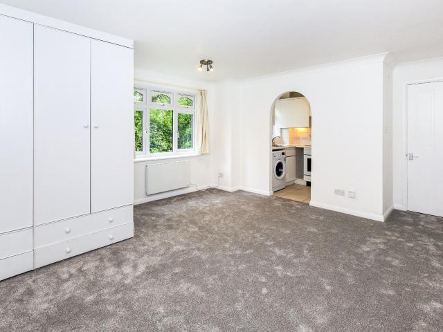 Apartment at Corfe Place, Maidenhead