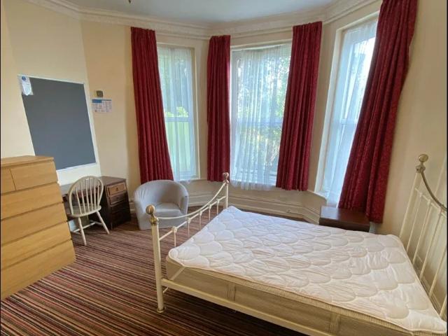 Apartment at Coronation Road, Bristol