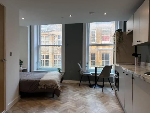 Apartment at Corn Street, Bristol