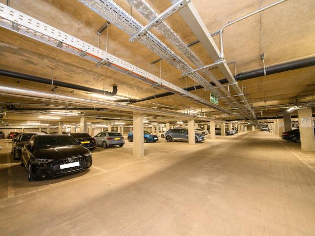 Apartment at Cornforth Lane, Greater London