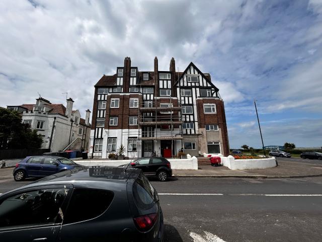 Apartment at Cornwall Gardens, Thanet