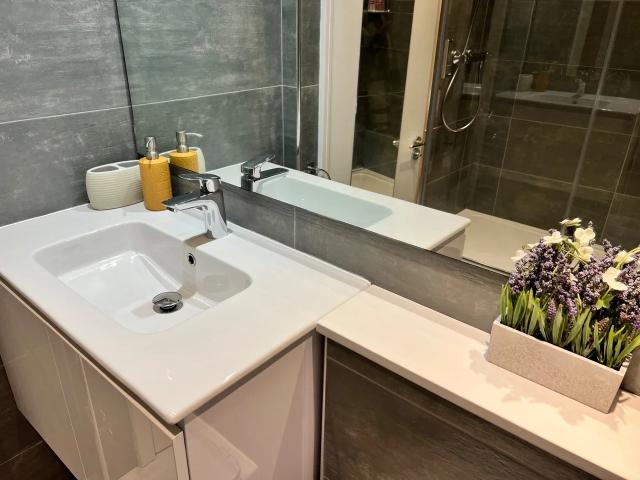 Apartment at Cornwall Gardens, Greater London