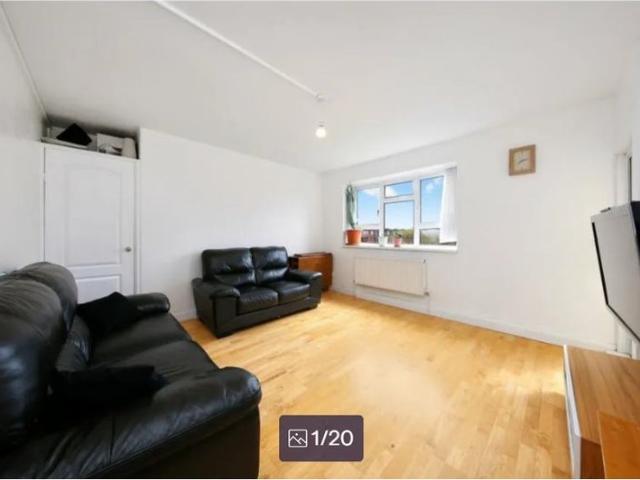 Apartment at Cornwall Street, Greater London