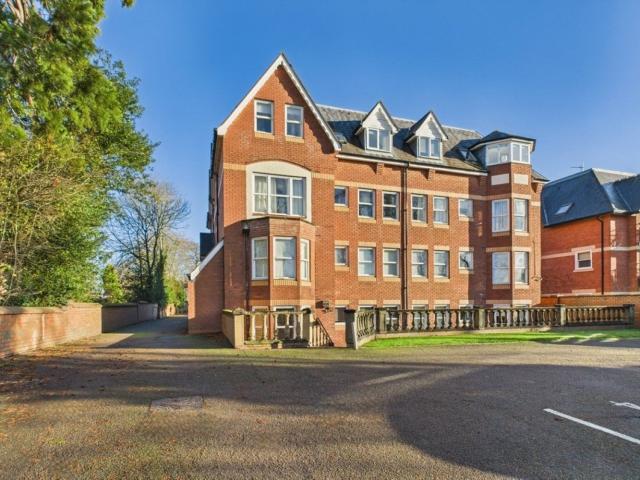 Apartment at Cornwall Place, Royal Leamington Spa