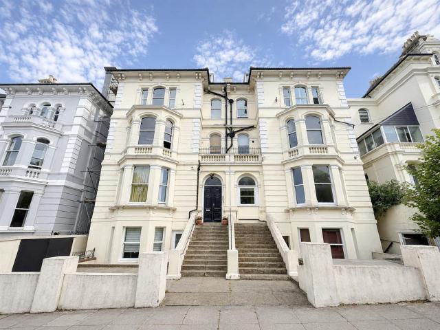 Apartment at Cornwallis Gardens, St Leonards