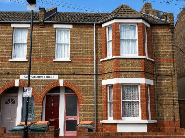 Apartment at Corporation Street, Greater London