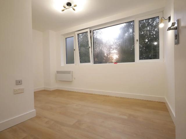 Apartment at Cortis Road, Greater London