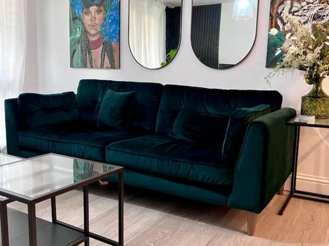 Apartment at Cossall Walk, Greater London