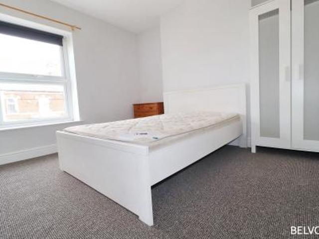 Apartment at Cosslett Place, Cardiff