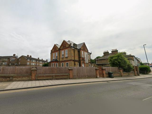 Apartment at Catford Hill, Greater London
