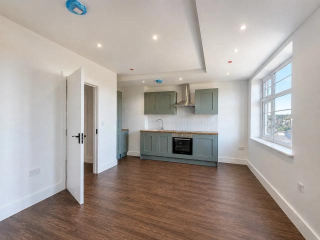 Apartment at Catford Hill, Greater London