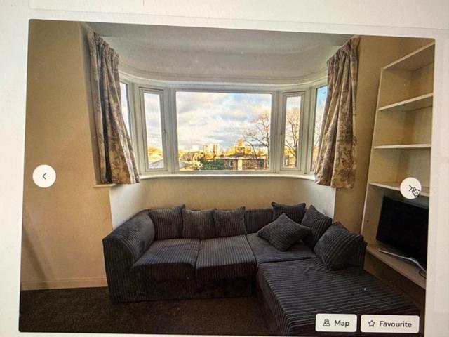 Apartment at Cathnor Road, Greater London