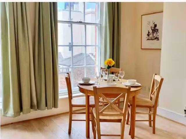 Apartment at Catharine Street, Liverpool
