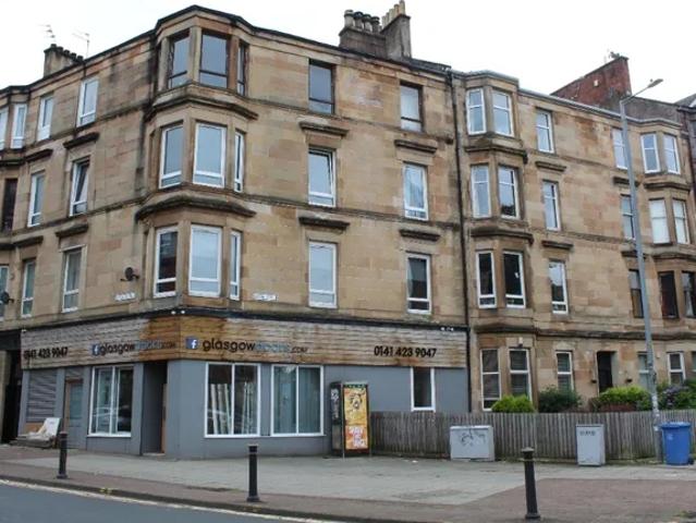 Apartment at Cathcart Road, Glasgow