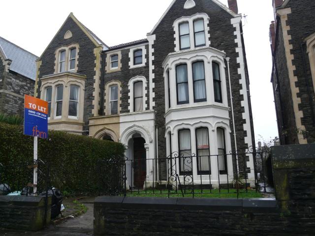 Apartment at Cathedral Road, Cardiff