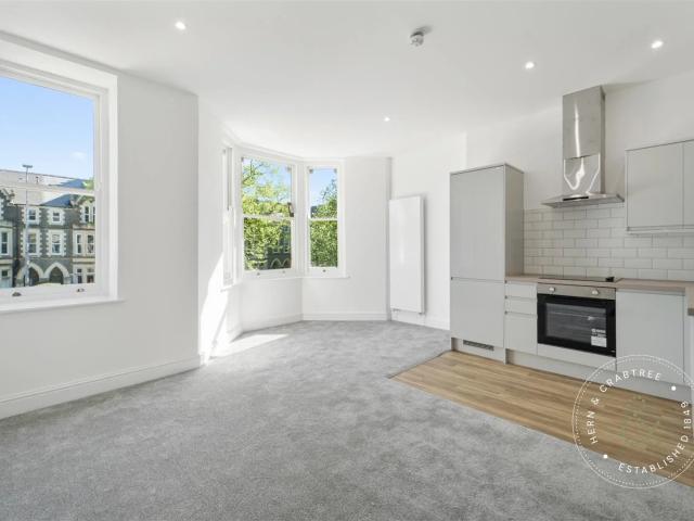 Apartment at Cathedral Road, Cardiff
