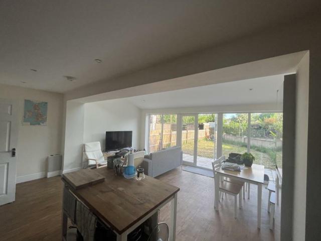 Apartment at Cavendish Drive, Oxford
