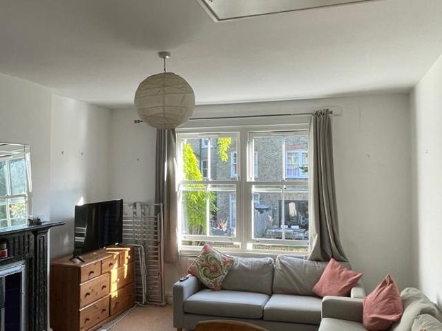 Apartment at Cavendish Road, Greater London
