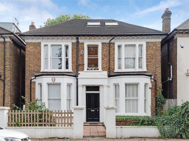Apartment at Cavendish Road, Greater London