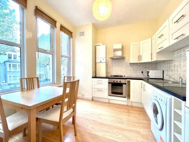 Apartment at Cavendish Road, Greater London
