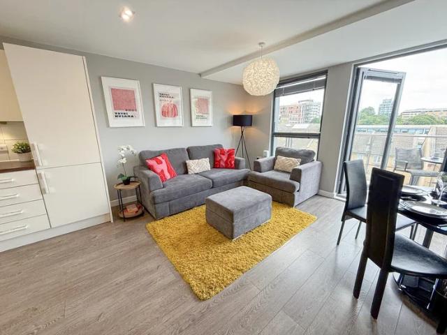 Apartment at Cavendish Street, Greater London