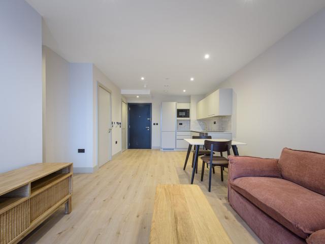 Apartment at Caversham Road, Greater London