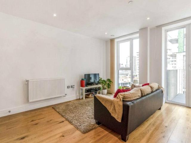 Apartment at Caxton Street North, Greater London