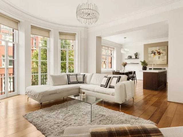 Apartment at Cabbell Street, City of Westminster