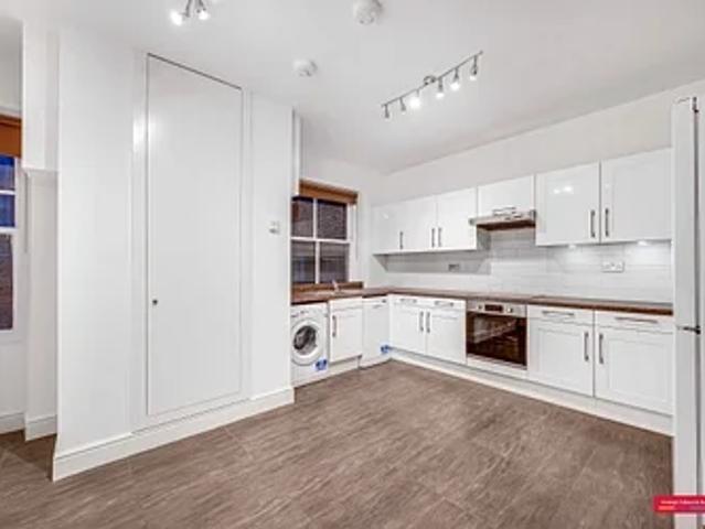 Apartment at Cabbell Street, City of Westminster