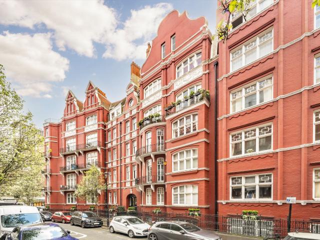 Apartment at Cabbell Street, City of Westminster
