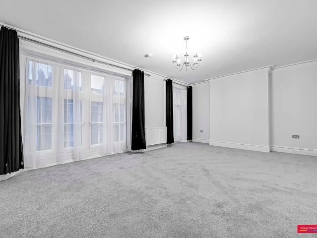 Apartment at Cabbell Street, City of Westminster