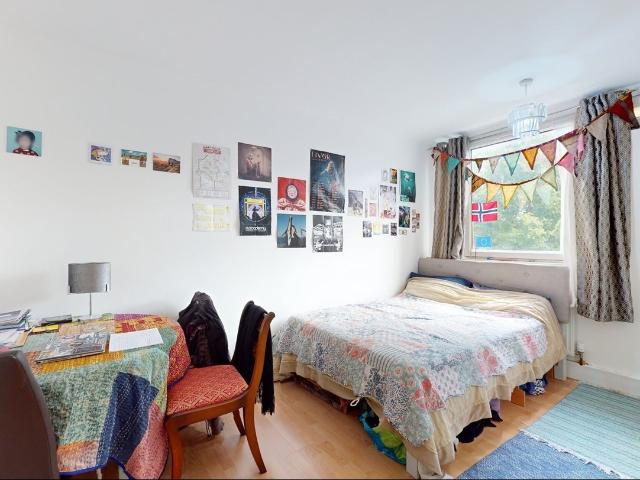 Apartment at Cable Street, Greater London