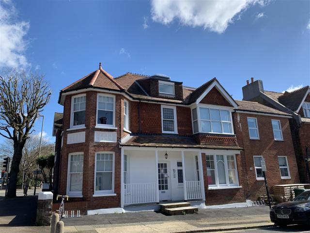 Apartment at Caburn Road, Hove