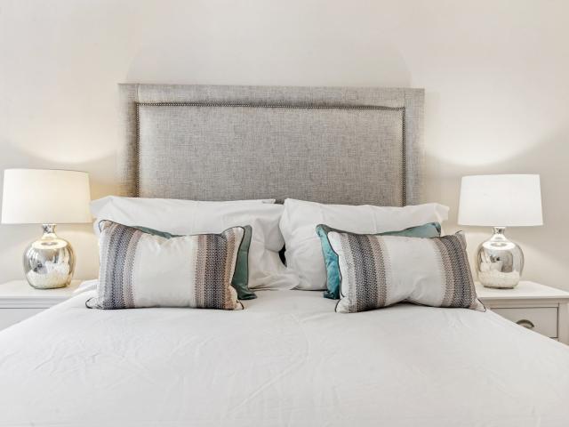 Apartment at Cadogan Gardens, Greater London