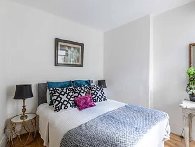 Apartment at Cadogan Square, Greater London