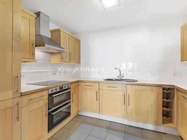 Apartment at Caledonian Road, Greater London